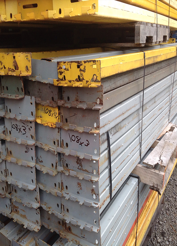 warehouse shelves - Rack Men